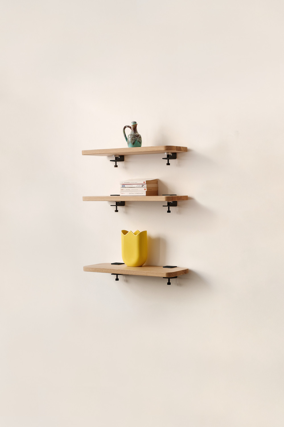 Accroche murale BRACKET : créez une étagère design unique